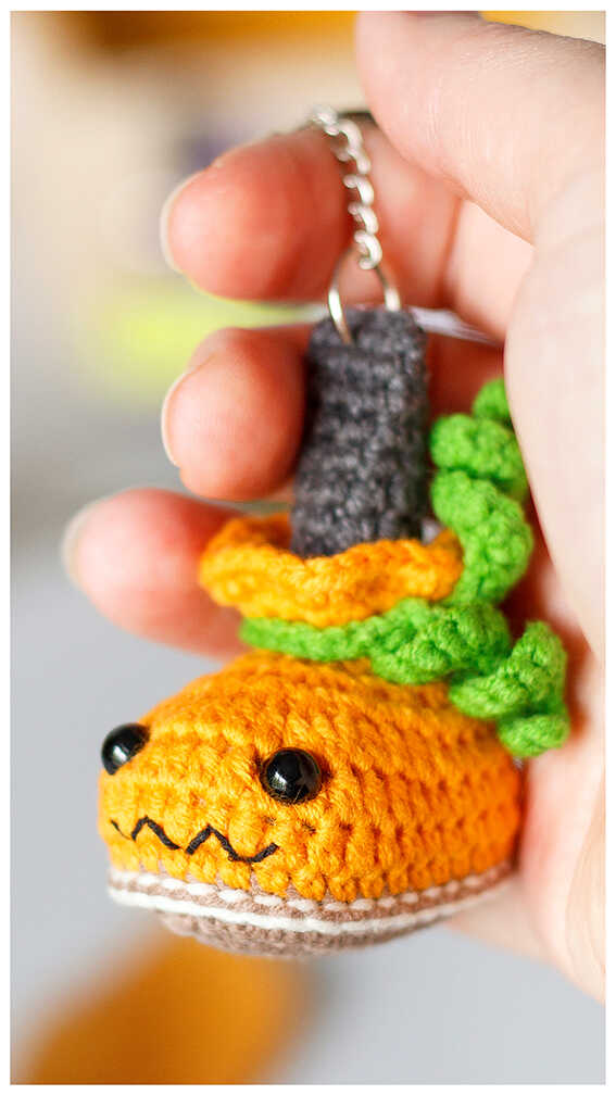 Crochet Keychain PDF Amigurumi Free Pattern - Amigurumi