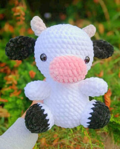 Crochet Cow Amigurumi Free Pattern - Amigurumi